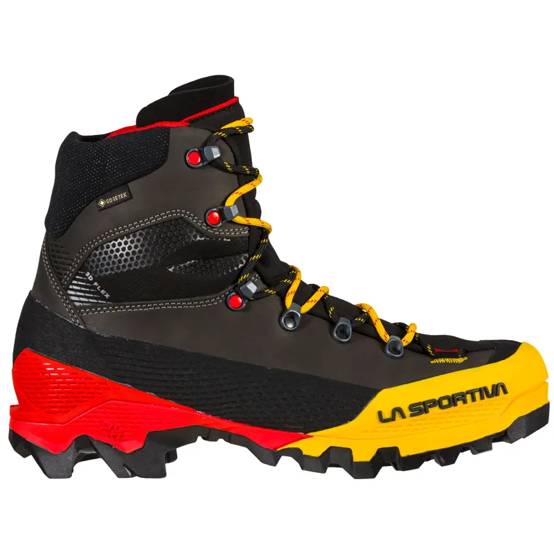 La Sportiva Men's Aequilibrium LT Gore-Tex In Black/Yellow