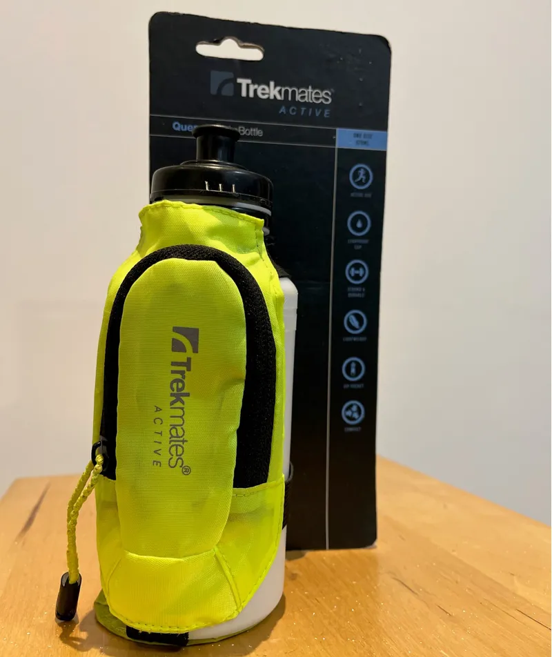 Ultimate Performance Kielder Handheld Water Bottle Carrier in Lime